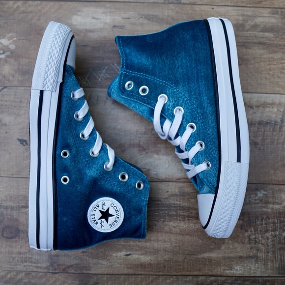 Converse | Shoes | New Converse All Star Chuck Taylor Hi Top Velvet ...